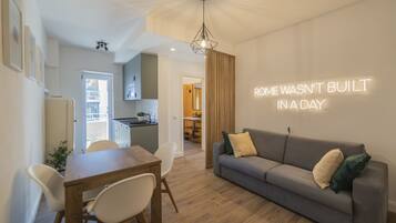 Apartamento Comfort em Condomínio Fechado | Sala de estar