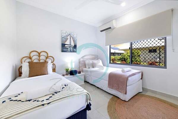 Zenhouse Vista Elegant 5-br Coastal Haven - Darwin