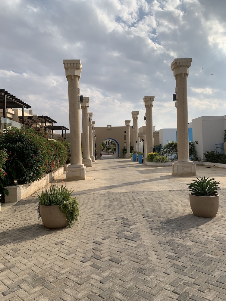 Rose Beach Chalet - Áqaba