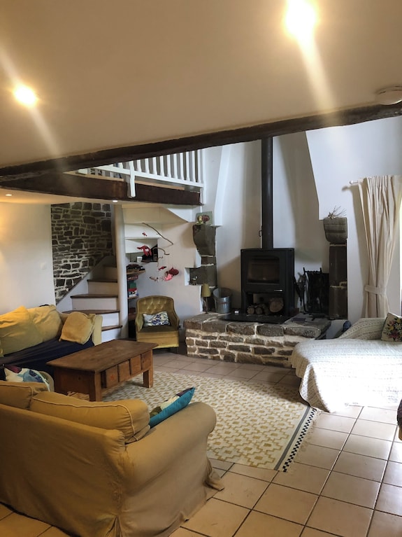 Grande Maison De Campagne Près De Granville , Famille Et Animaux Bienvenus - Basse-Normandie