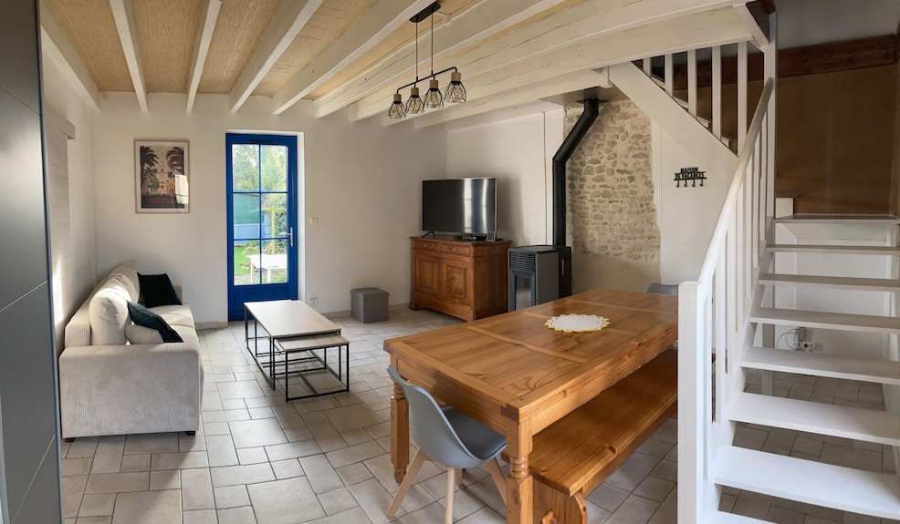 Cadre Paisible, Grand Gîte Pour 8 à 10 Personnes Avec Spa Privatif - Luçon