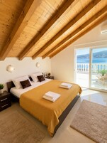 Penthouse Elite