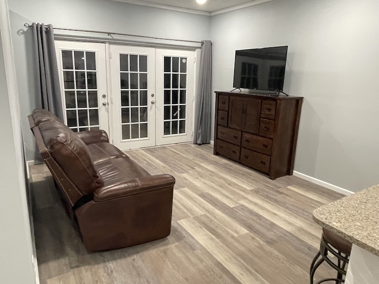 Lake Life Bungalow W/ Pool & 3 Kayaks In Baymeadows Estates - Great Fishing! - Douglas, GA