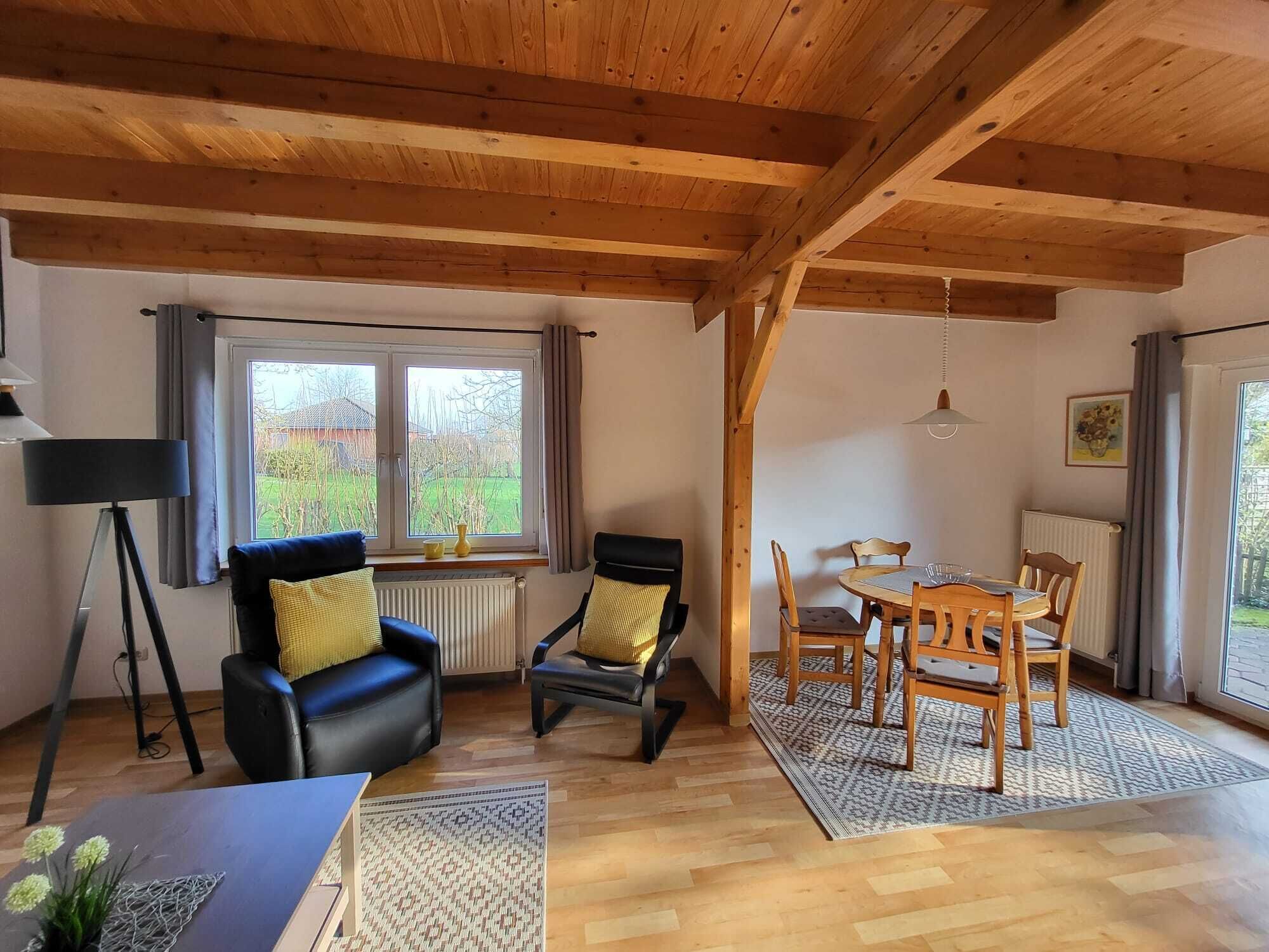 Ferienhaus Bella In Ruhiger Lage Für Die Ganze Familie - Greetsiel