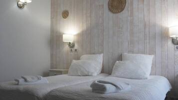 Quarto standard, vista para a cidade | 1 quarto, frigobar (abastecido com alguns itens grátis)