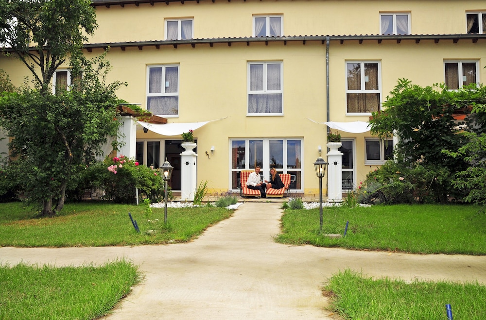 Mediterran Hotel Juwel - Alzenau