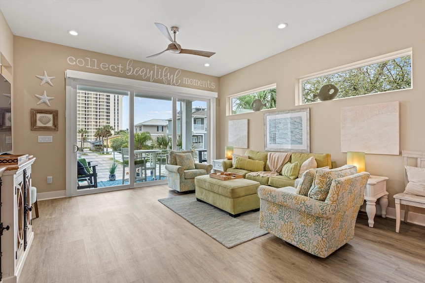 Luxury Home 1 Block To Beach With Game Room - 잭슨빌 비치