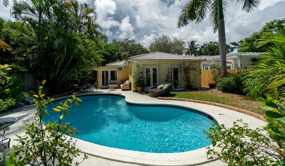 Family Home Heated Pool Victoria Park2br - Fort Lauderdale