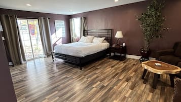 Suíte luxo | 3 quartos, edredons de pluma, individualmente decorados