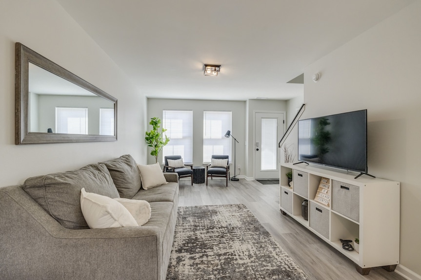 Townhouse In Downtown Lambertville. Close To Restaurants And Downtown Toledo - 털리도