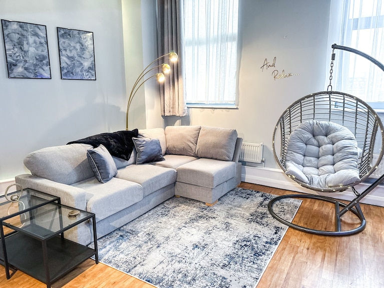 Modern One Bed Apartment Nottingham City Centre Sleeps 4 / Family Friendly - Leicestershire