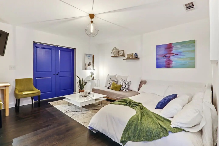 Contemporary Suite In Trendy Atlanta Neighborhood - Atlanta