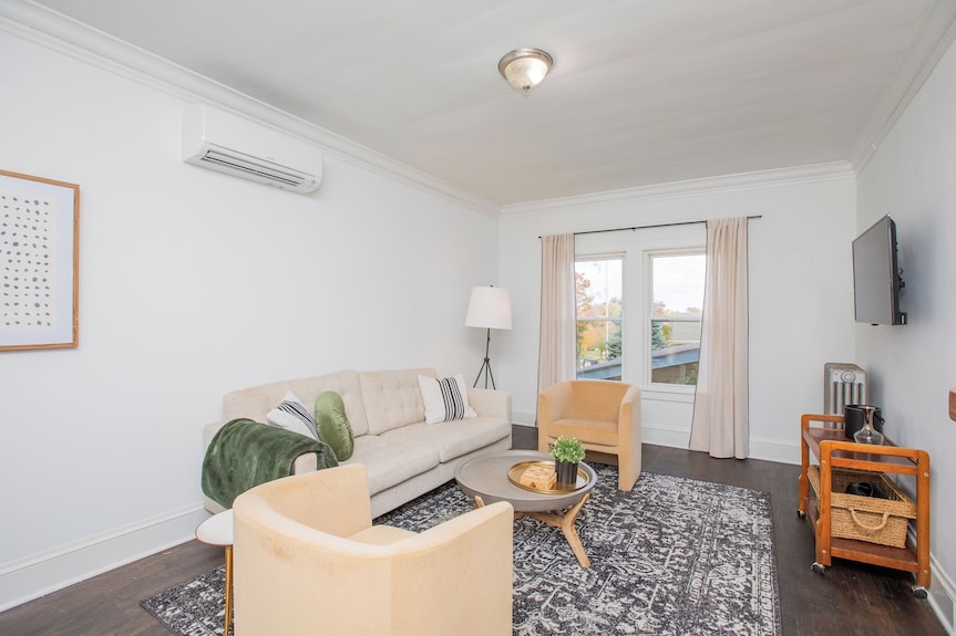 Modern Loft In Historic Birdtown - Unit 4 - Cleveland