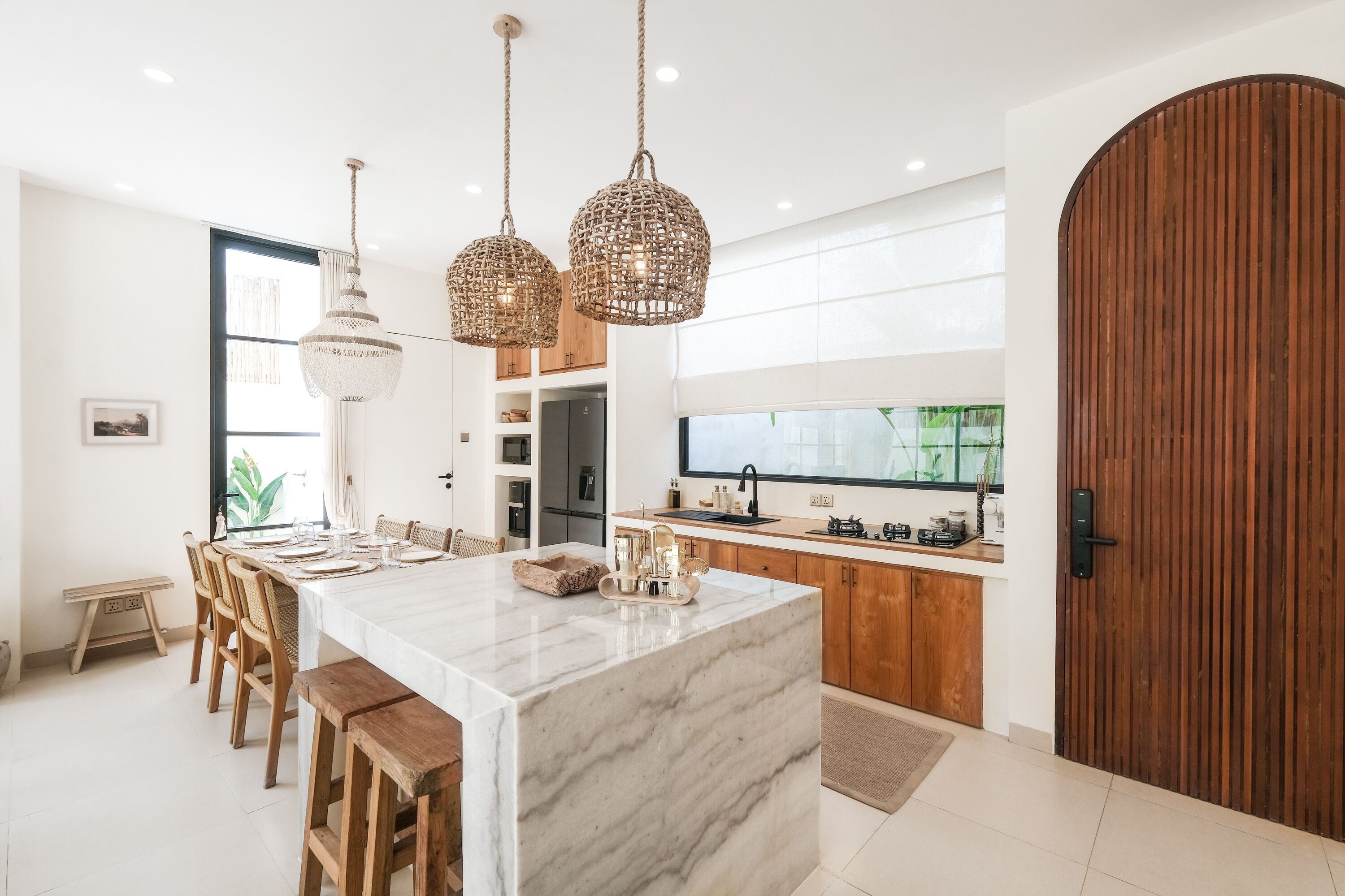 Villa | Cozinha privada | Um frigorífico, um micro-ondas, uma placa de cozinha 