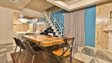 Suite Royal (Pool Villa Rooftop) | 2 quartos, com decoração personalizada, Wi-fi grátis