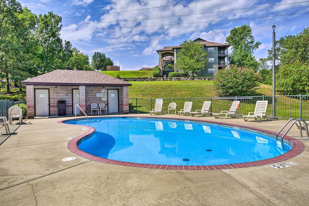 Resort Condo W/ Pool Access - Near Branson Strip! - Table Rock Lake