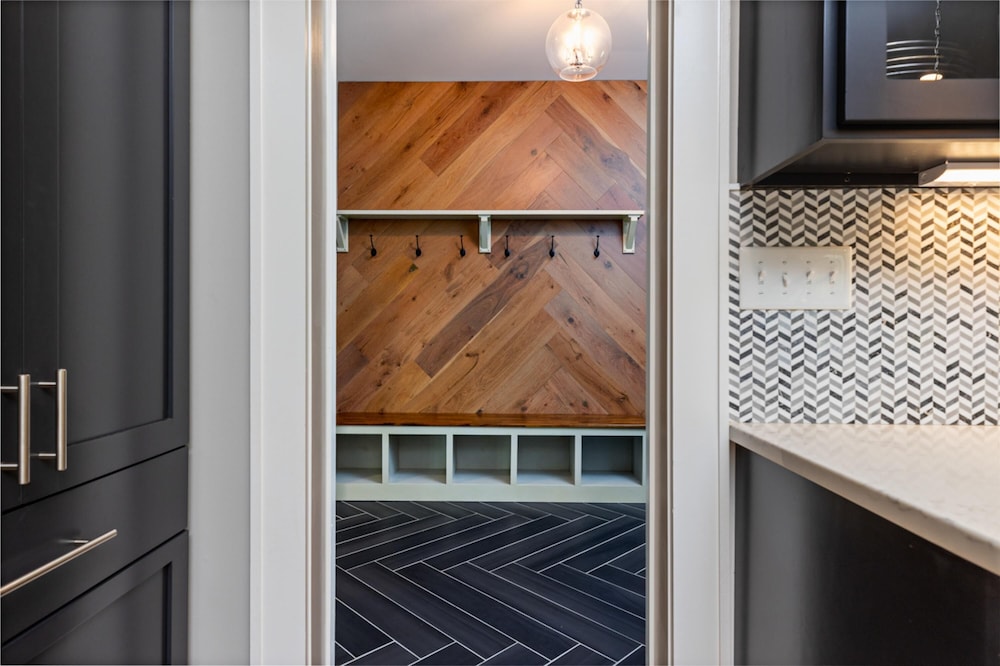 Oasis Near Charlottesville With Pool Grill - Charlottesville, VA