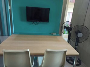 Apartamento em Condomínio Fechado, 1 quarto | Sala de estar