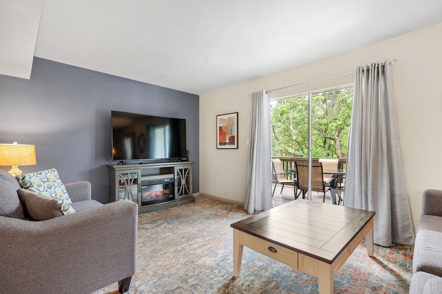 3 Bedroom Townhouse, Desoto Lake And Golf, West Gate! - Desoto Beach, Hot Springs Village