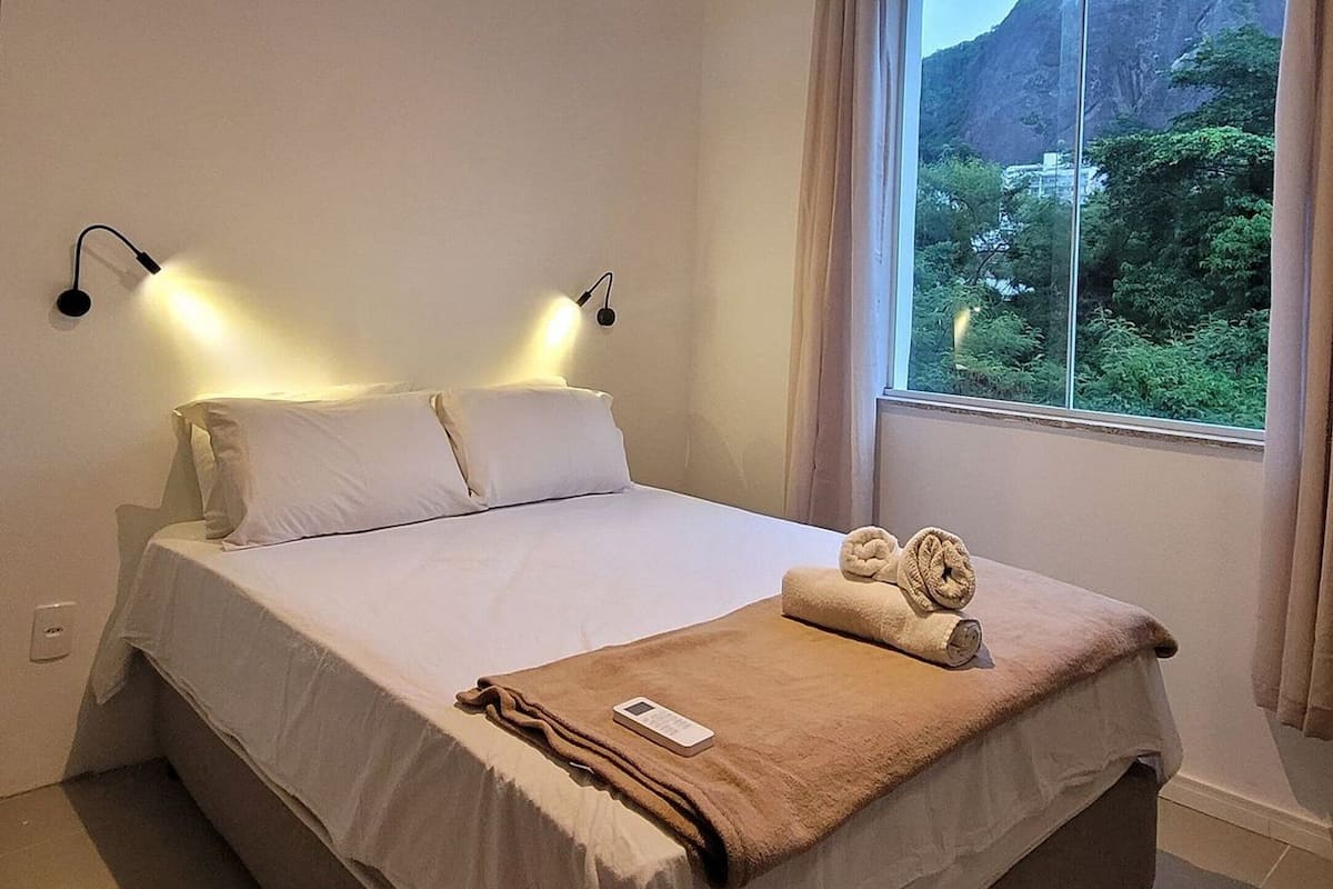 Apartamento Básico | Wi-fi grátis, roupa de cama fornecida