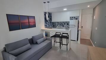Apartamento Básico | Sala de estar