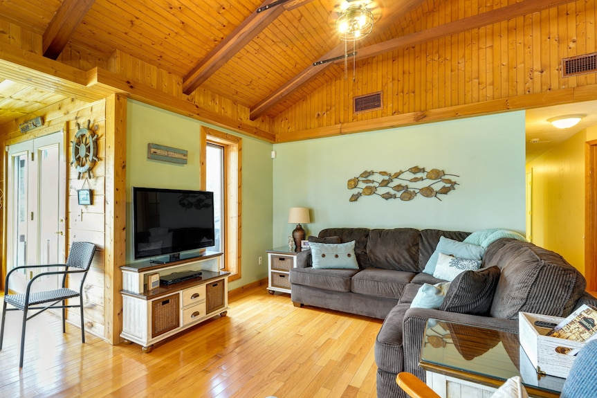 'Duck And Bug's Cabin' On Boone Lake W/ Boat Dock! - Bristol, TN