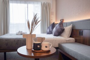 Quarto casal standard | Escrivaninha, quartos à prova de som, Wi-Fi de cortesia, roupa de cama