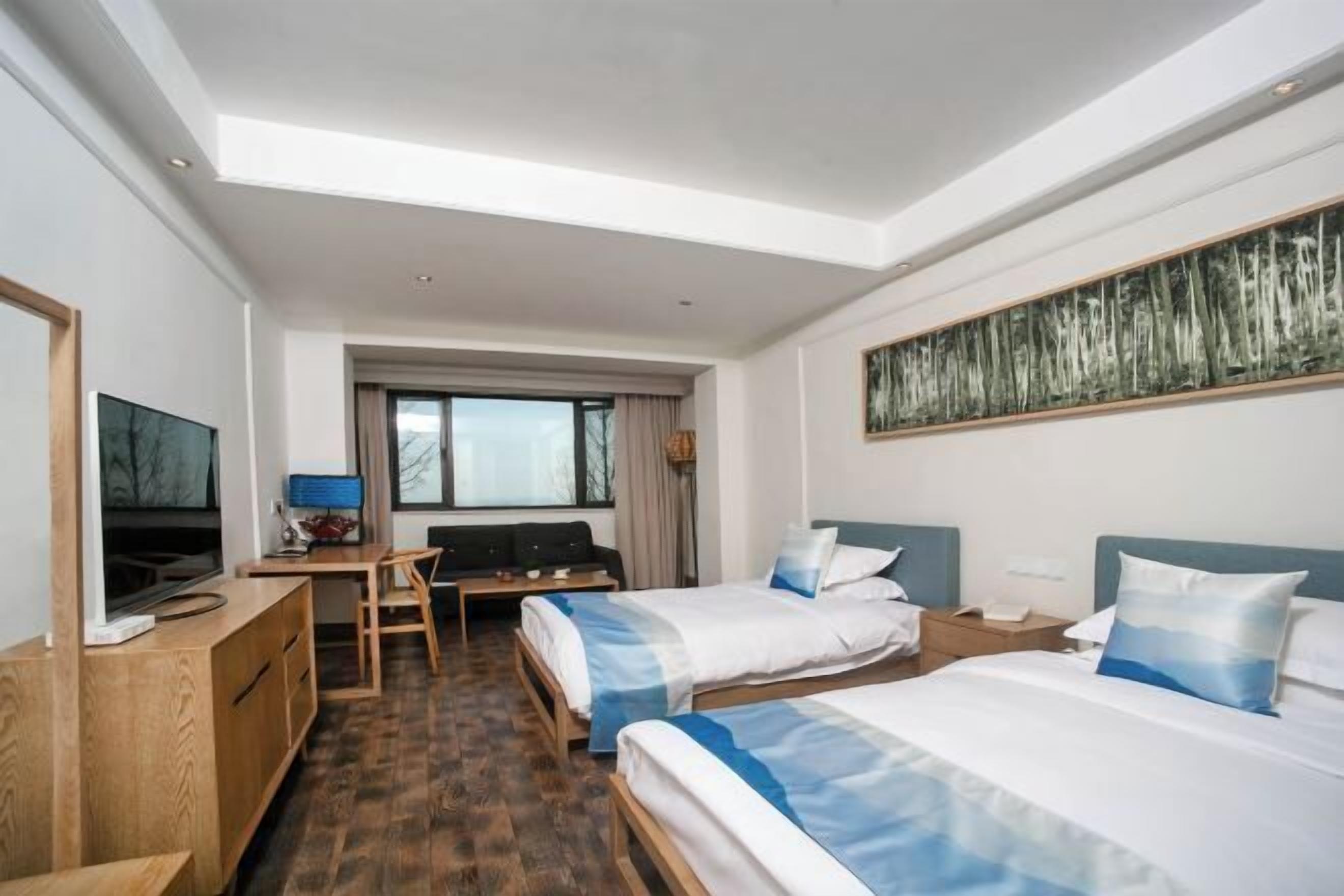 Roupas de cama antialérgicas, escrivaninha