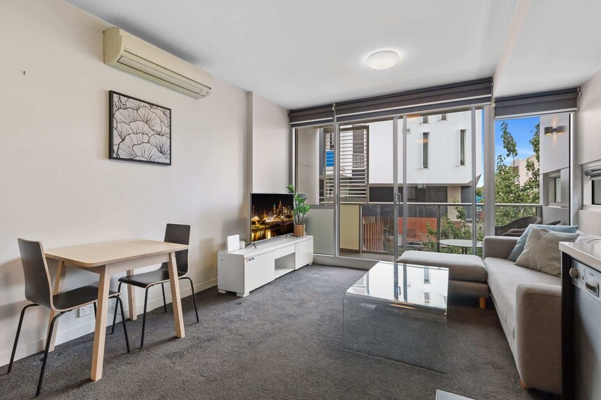 Fitzroy North 1-bed With Balcony By Edinburgh Park - Melbourne