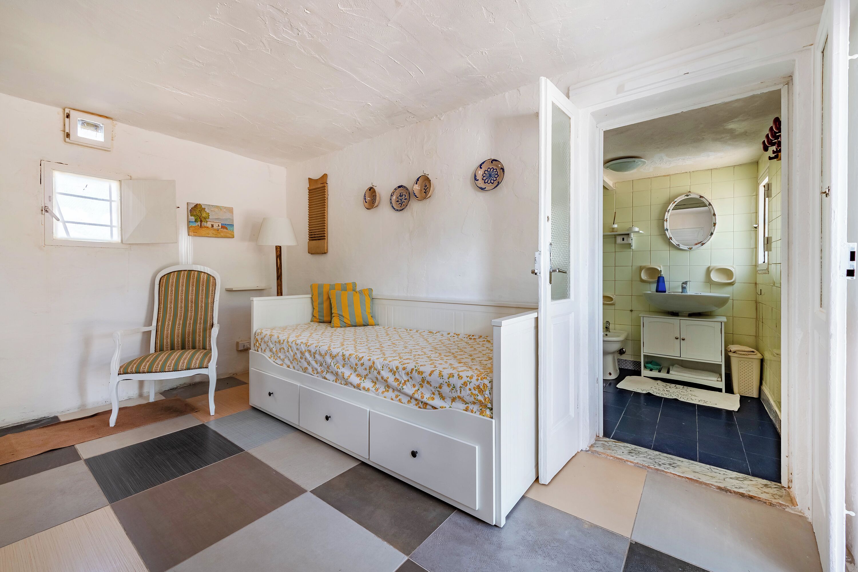 Villa Familiar, vários quartos, 2 casas de banho (Trullo Nicolo With Pool Martina) | 4 quartos, Wi-fi, roupa de cama fornecida 