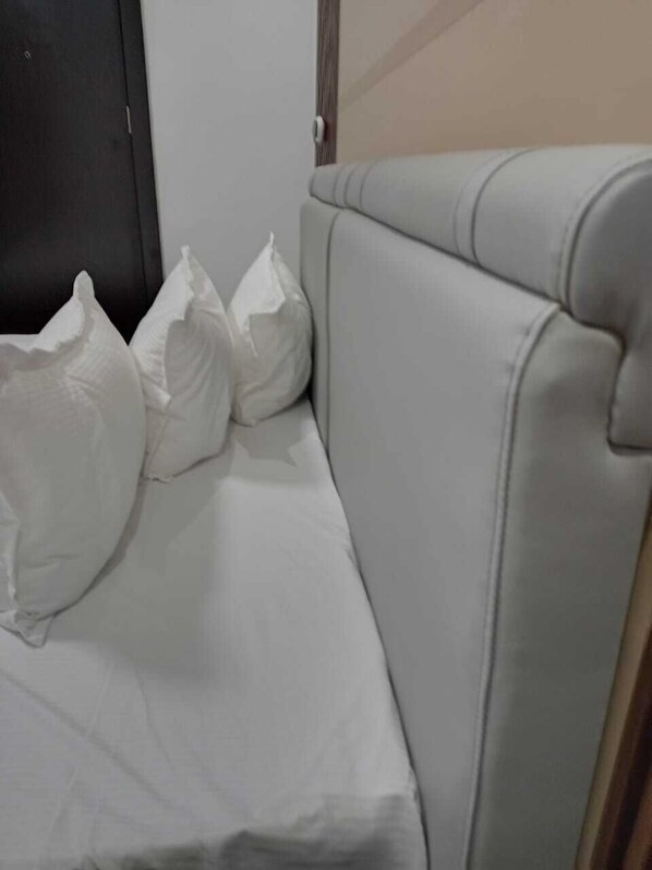 Quarto Duplo Standard | Cofre no quarto, secretária, quartos insonorizados, Wi-fi grátis