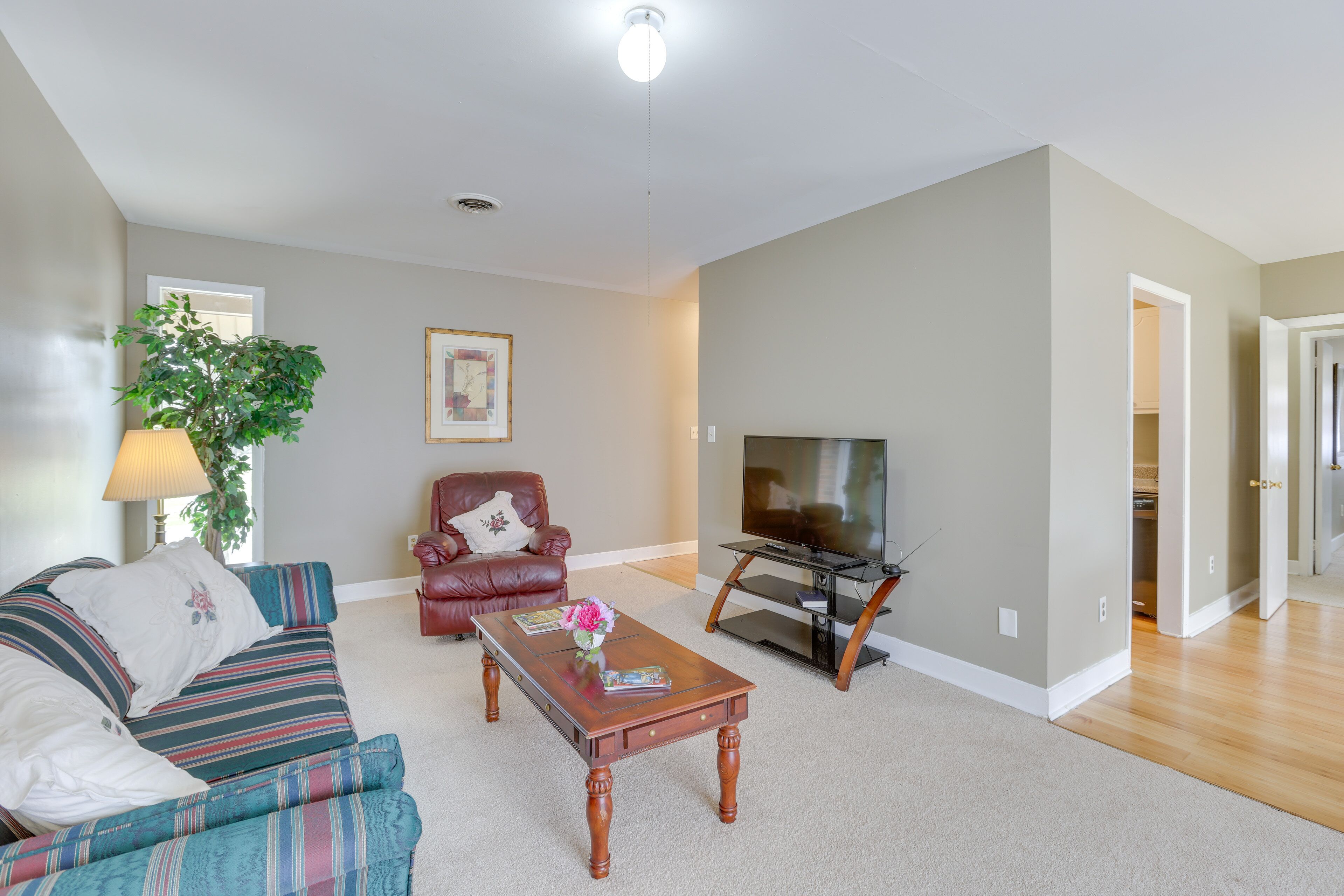 Garden District Home Near Downtown Montgomery - Montgomery, AL