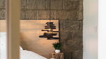 Suite Deluxe | 1 quarto, roupa de alta qualidade, edredões de penas, minibar