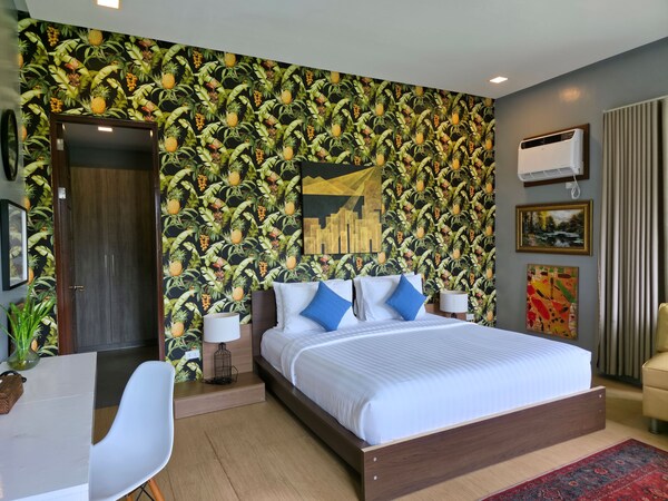 One Hagdan Villas - Malay