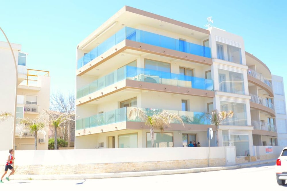 Yachting Apartments - Cozy Apartments Overlooking - Sicilië