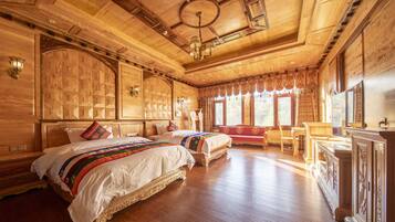 Quarto Twin Básico | Secretária, secretária adequada para computadores portáteis