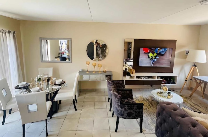 "Experience Luxury,centrally Located In Centurion. Pet-friendly"\n\n\n\n - Pretoria