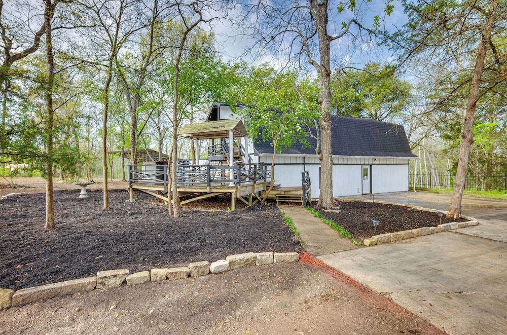 Willis Vacation Rental ~ 2 Mi To Lake Conroe! - Lake Conroe, TX