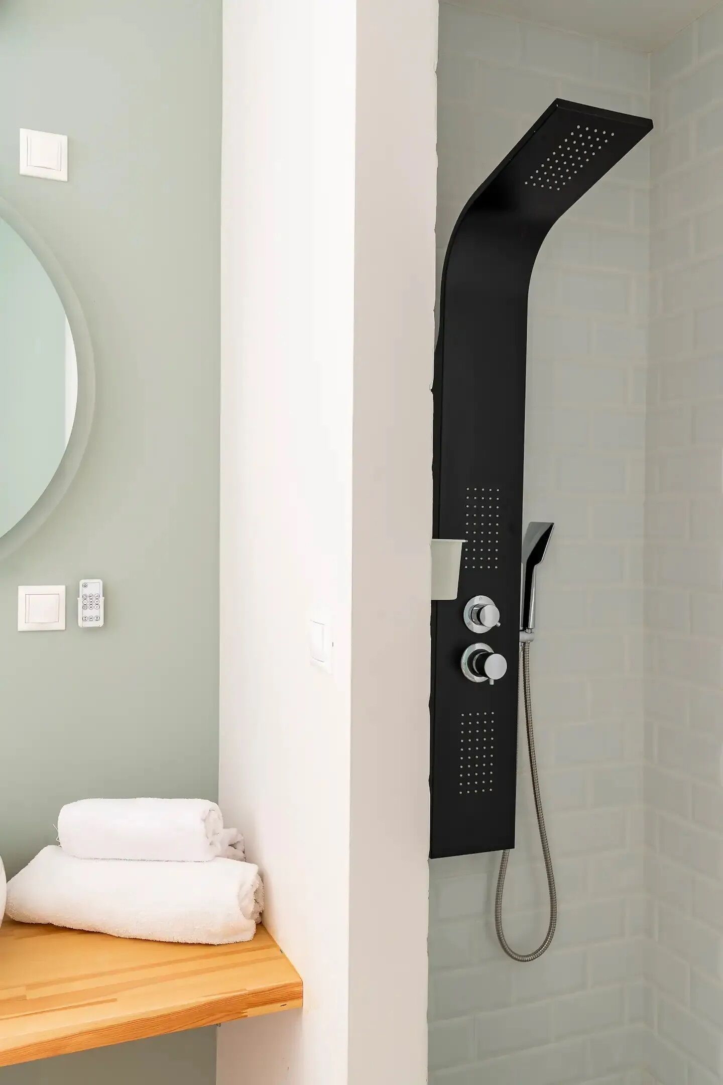 Apartamento Deluxe | Duche na casa de banho