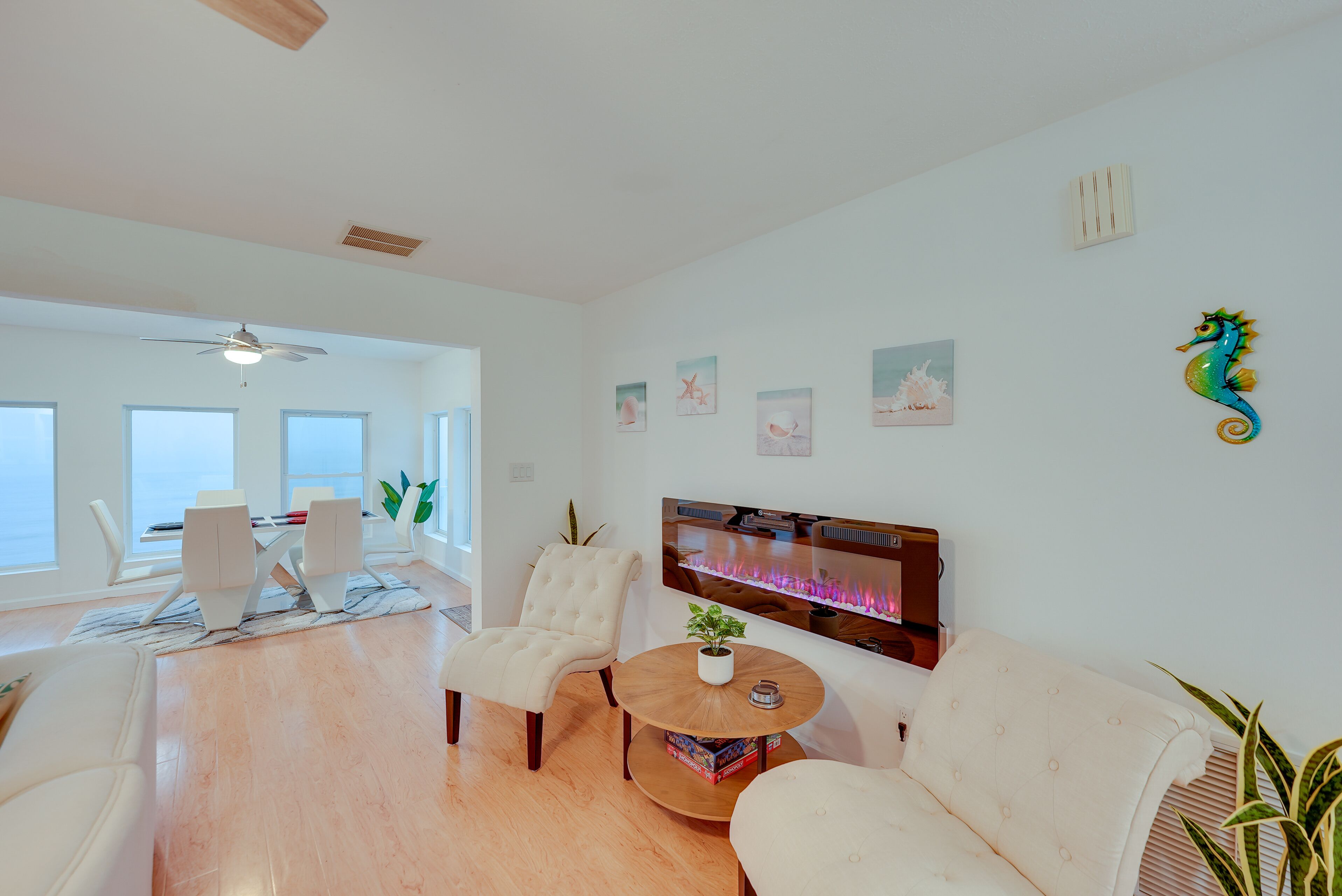 Alligator Point Beachfront Home W/ Private Hot Tub - Alligator Point, FL