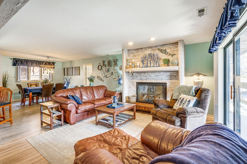 Lakefront Condo W/ Resort Amenities In Osage Beach - レイク・オザーク, MO