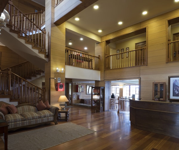 Hotel Y Cabañas Lago Ranco - Caja Los Andes - Los Ríos