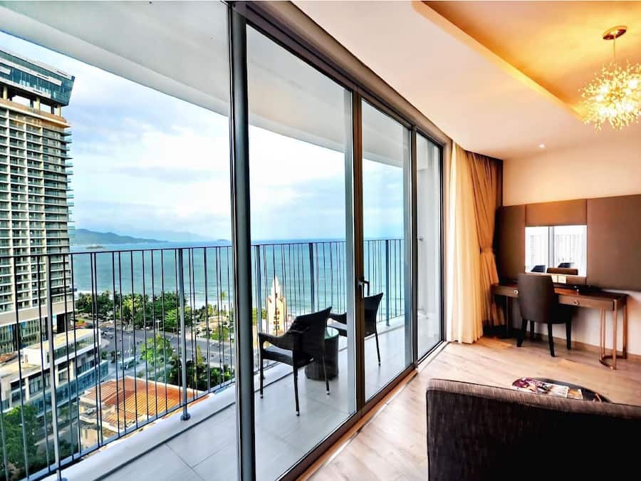 Quarto Duplo Executivo, banheira, vista para o mar | Roupa hipoalergénica, com mobília individualizada, secretária