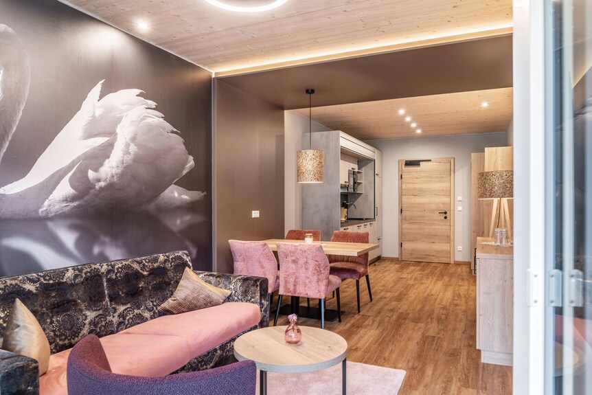 Schwanen-nest Mountain Views, Balcony & Wi-fi - Reutte