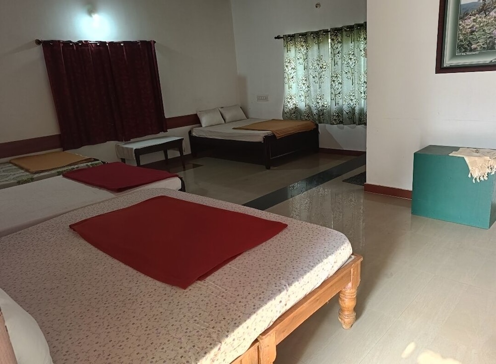 Enchanting 5-bedroom Resort In Chikmangaluru - Karnataka
