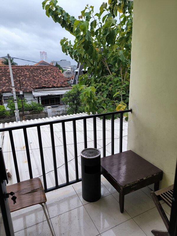 Promosia Guest House - Surabaya