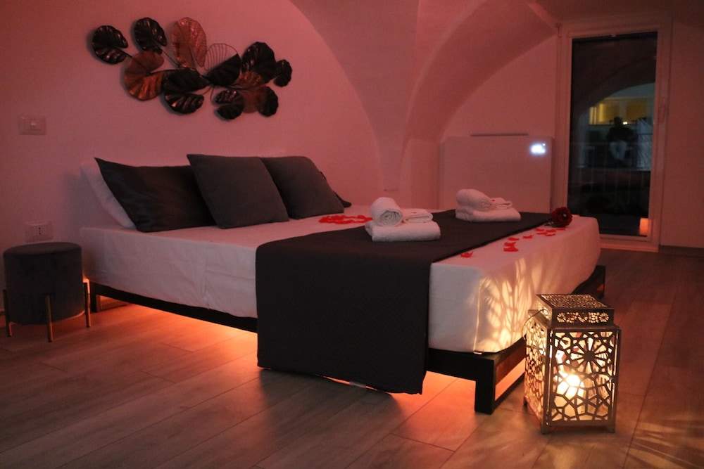 Casa Vacanze Racale, Lecce, Dimora Antica Con Tutti I Confort Moderni - Casarano