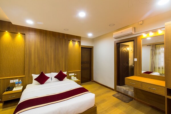 Paradise Hills Resort Hotel - Tibet