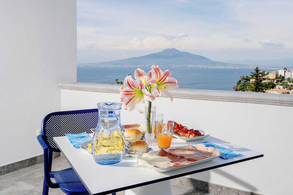 Villa Azzurra - Vico Equense