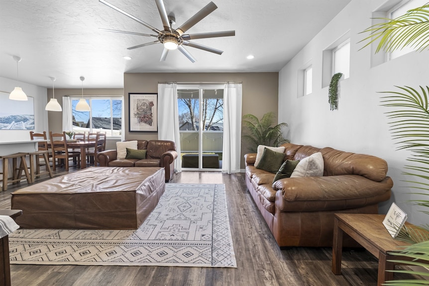 Stationary Bike|1600ft²|backyard|parking|300mbps - Nampa, ID